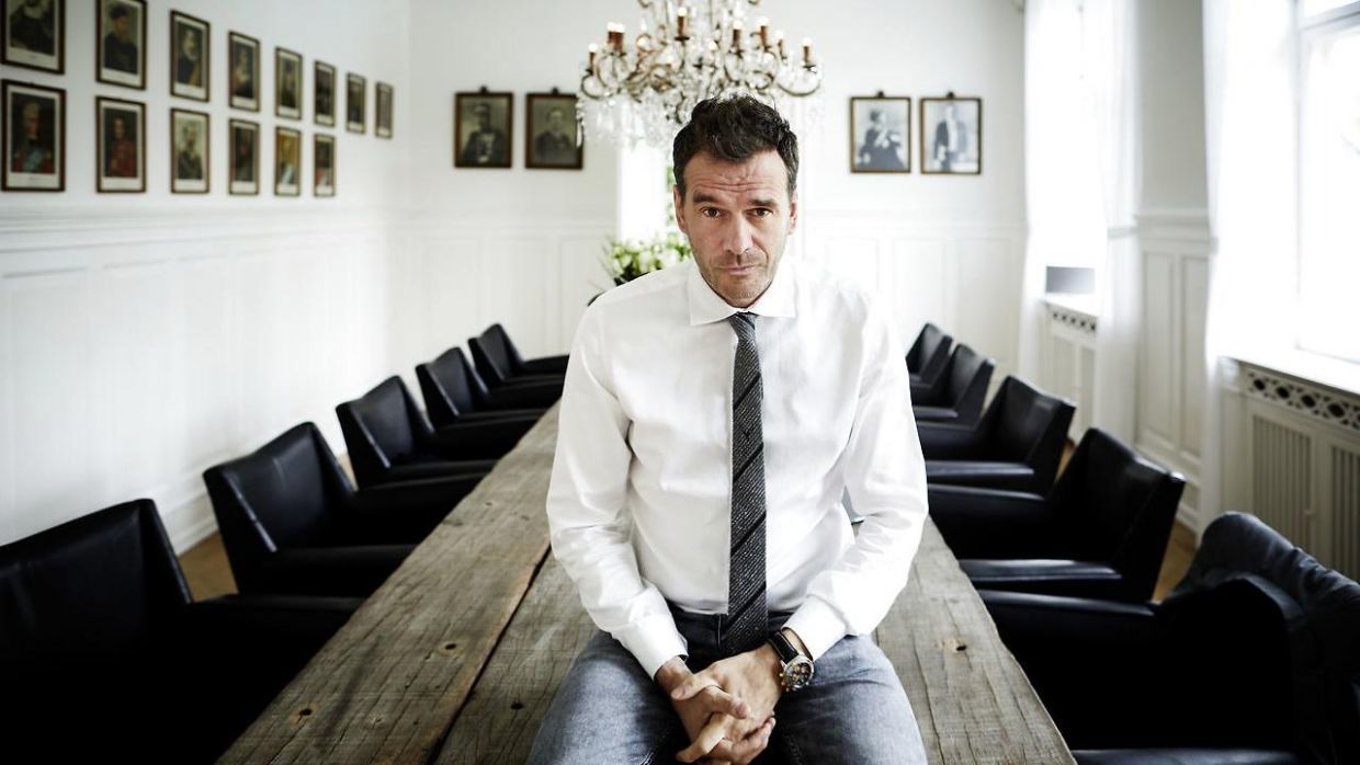 Jesper Buch overrasker gymnasieelever på skjult kamera - Bootstrapping